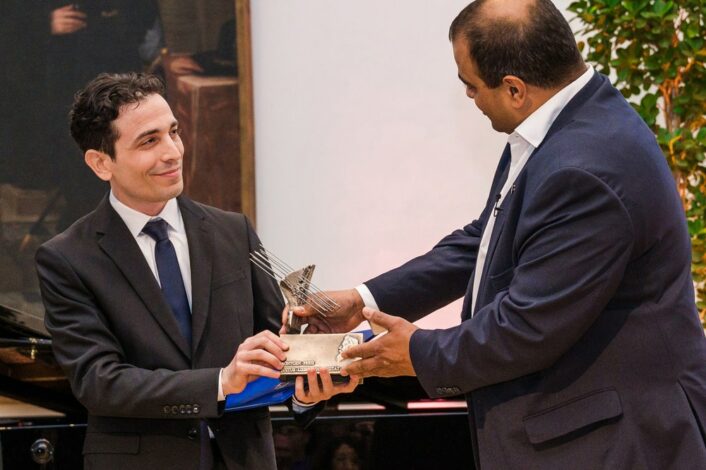 Röntgen Prize to Roy Shiloh - Chair for Laserphysics